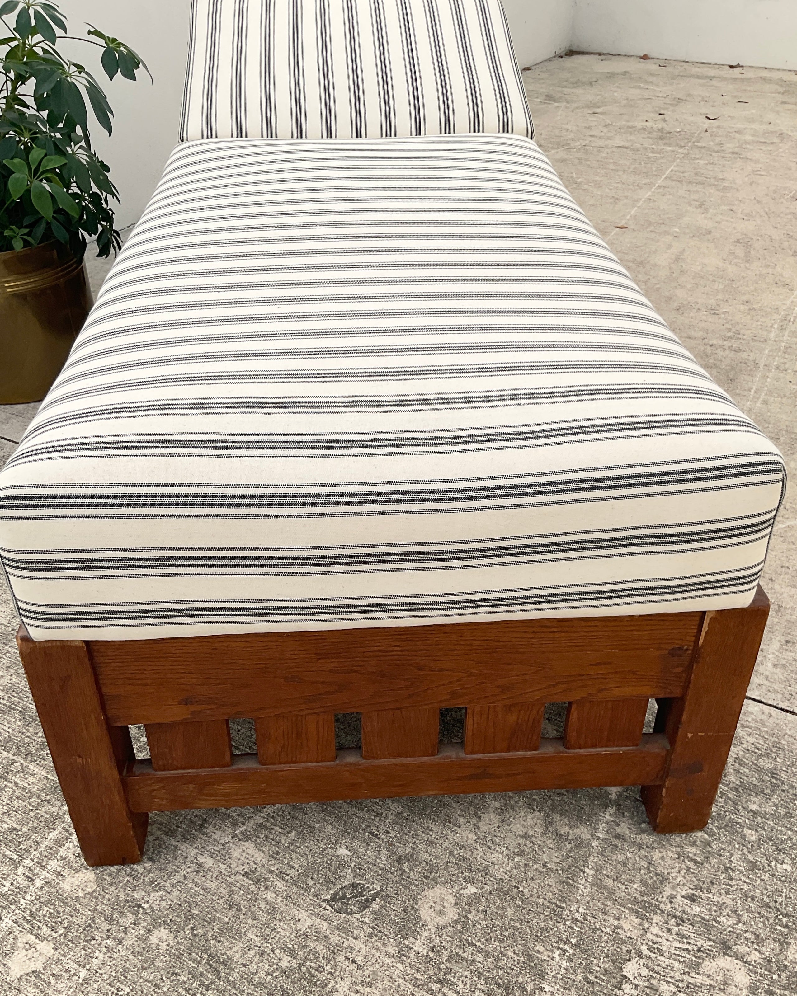 Mission style chaise lounge store